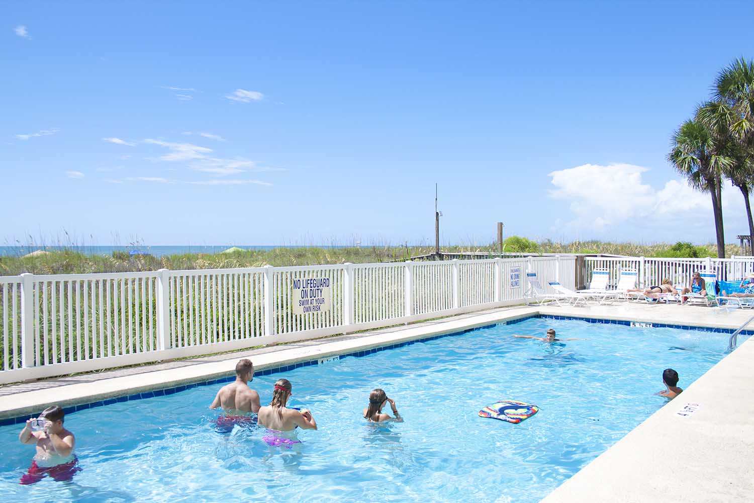 Crescent Sands North Myrtle Beach | Oceanfront Condo Rentals